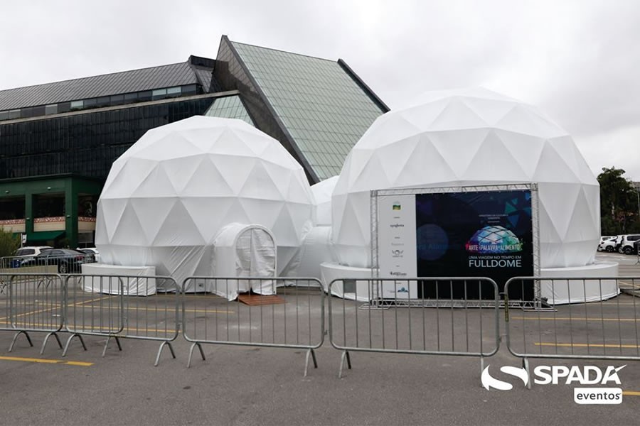 DOMO GEODÉSICO (Geodesic Dome) – SPADA MIDIA E EVENTOS LTDA